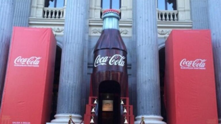 La primera botella de Coca Cola: un recorrido por su historia ...