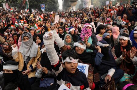 5 ejemplos de conflictos en la comunidad que debes conocer - AmbartLab.com